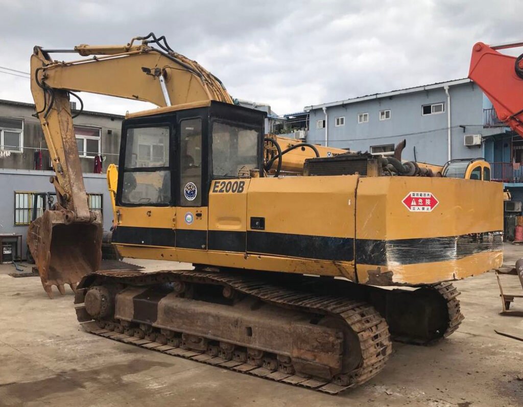 Repuestos para Excavadora CATERPILLAR E200B